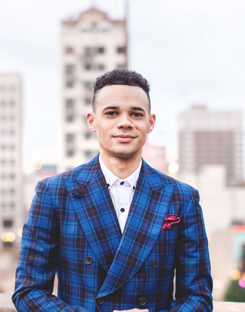 Tauren Wells Plans to ‘Invade’ Lionel Richie, Mariah Carey’s ‘All the ...